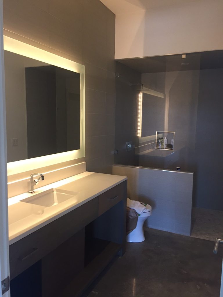 Seamless/Frameless Showers - DFW Bath and Glass